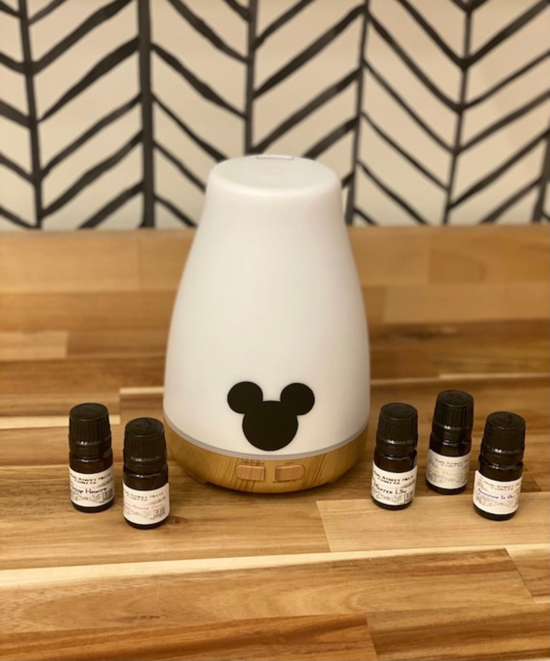 Main Street Melts MICKEY MOUSE Electric Fragrance Oil Diffuser – Main ...